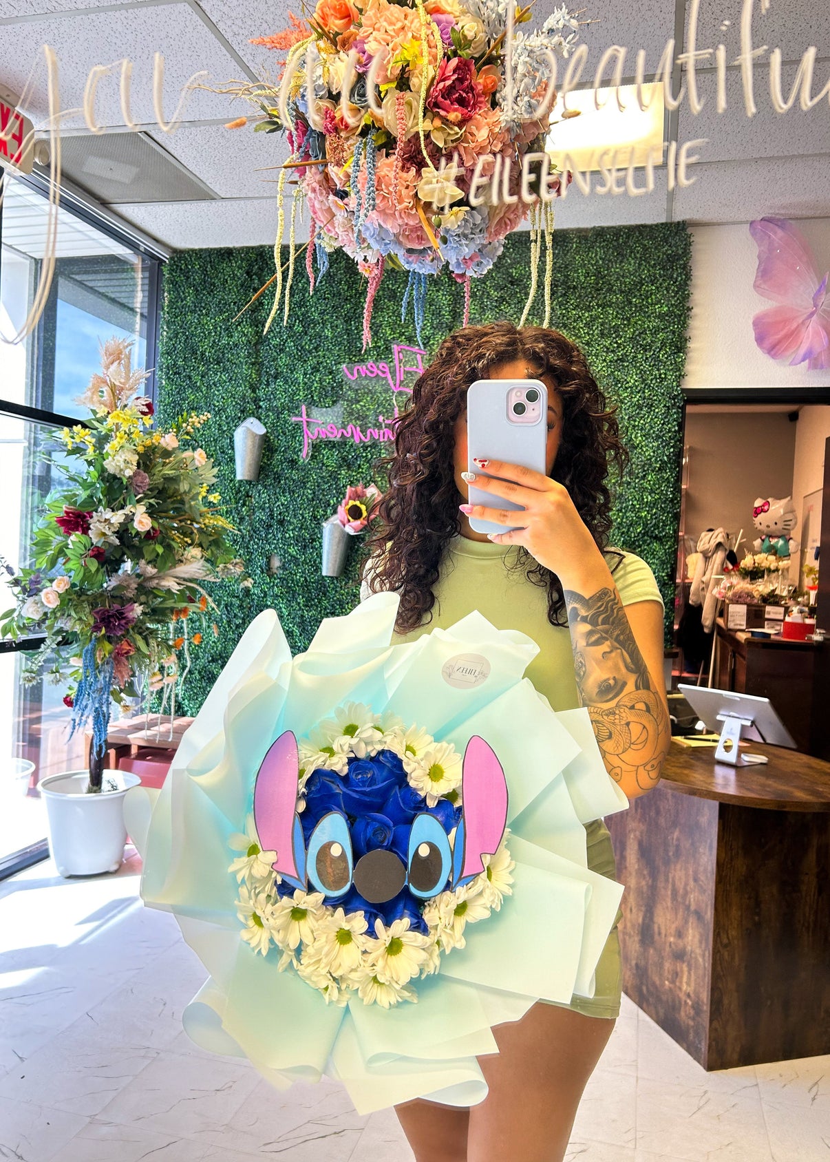 Large Stitch Bouquet – Eileen Entertainment